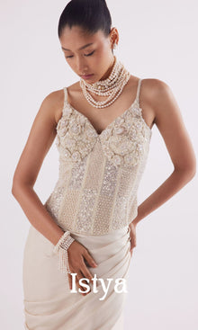 AGASHE – The Best Multi Designer Store