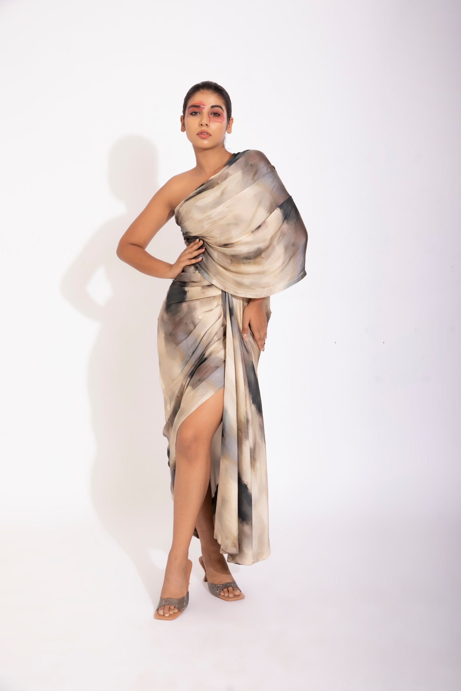 One Shoulder Hand Drape Sari – AGASHE