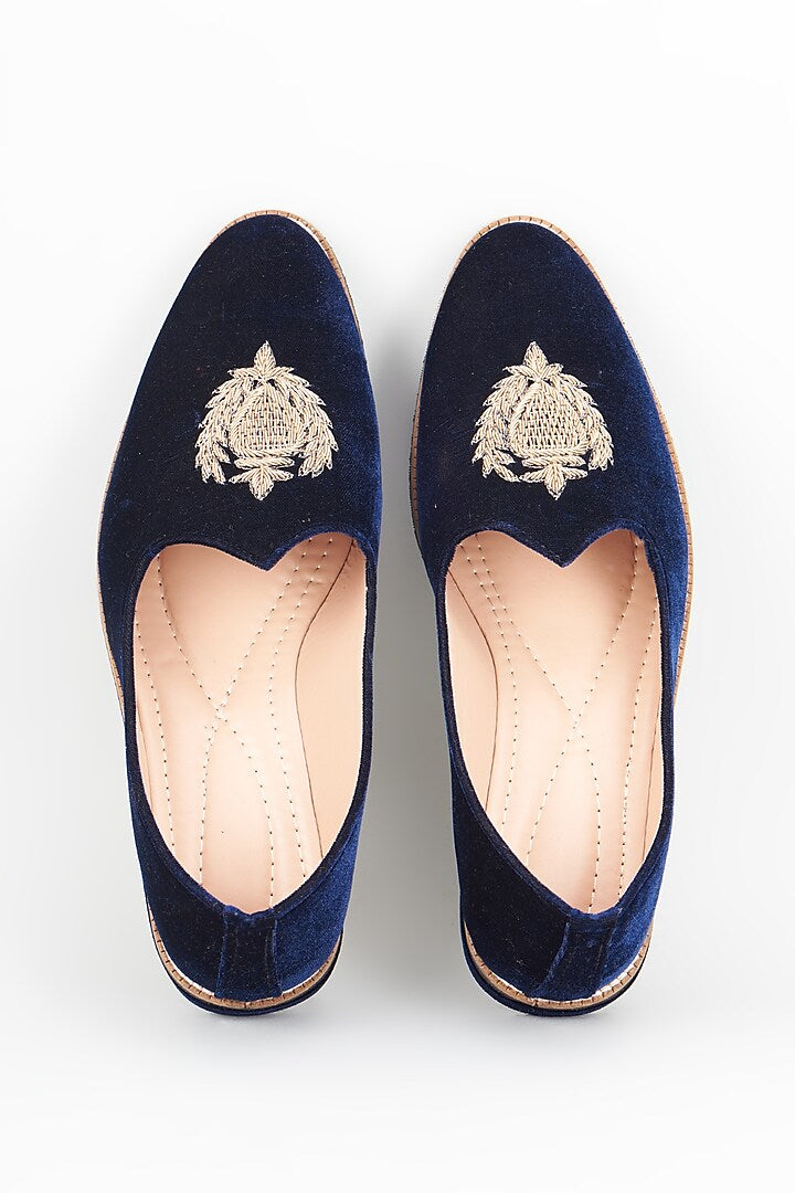 Sapphire Crown Velvel Loafers – AGASHE